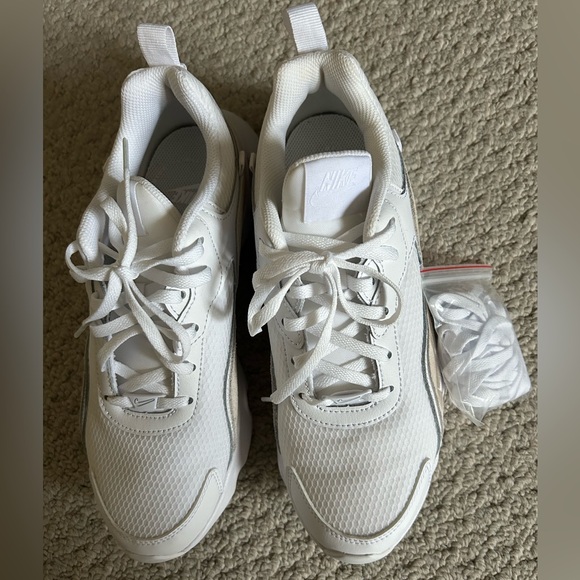 Nike | Shoes | Nike Ryz Ii 365 Womens White Chunky Casual Running Shoes Sz 9 Leather Mesh | Poshmark
